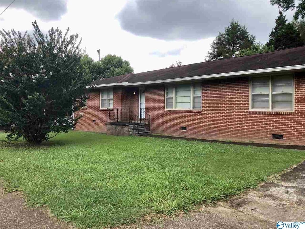 2715 Mastin Lake Rd NW, Huntsville, AL 35810 | Trulia