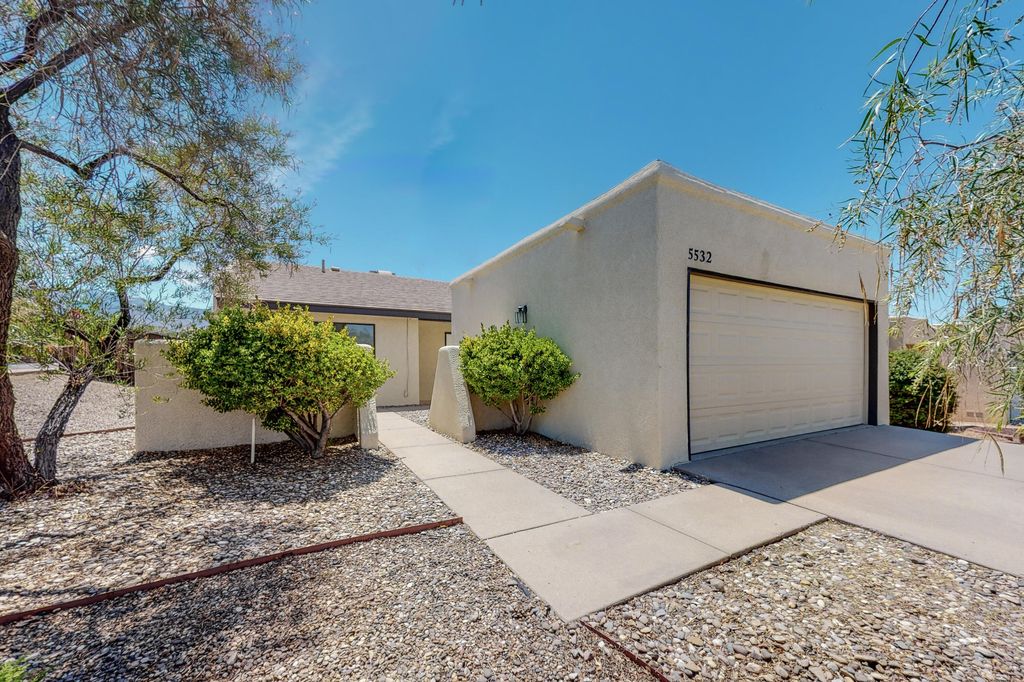 5532 Amistad Rd NE, Albuquerque, NM 87111 - See Est. Value, Schools & More