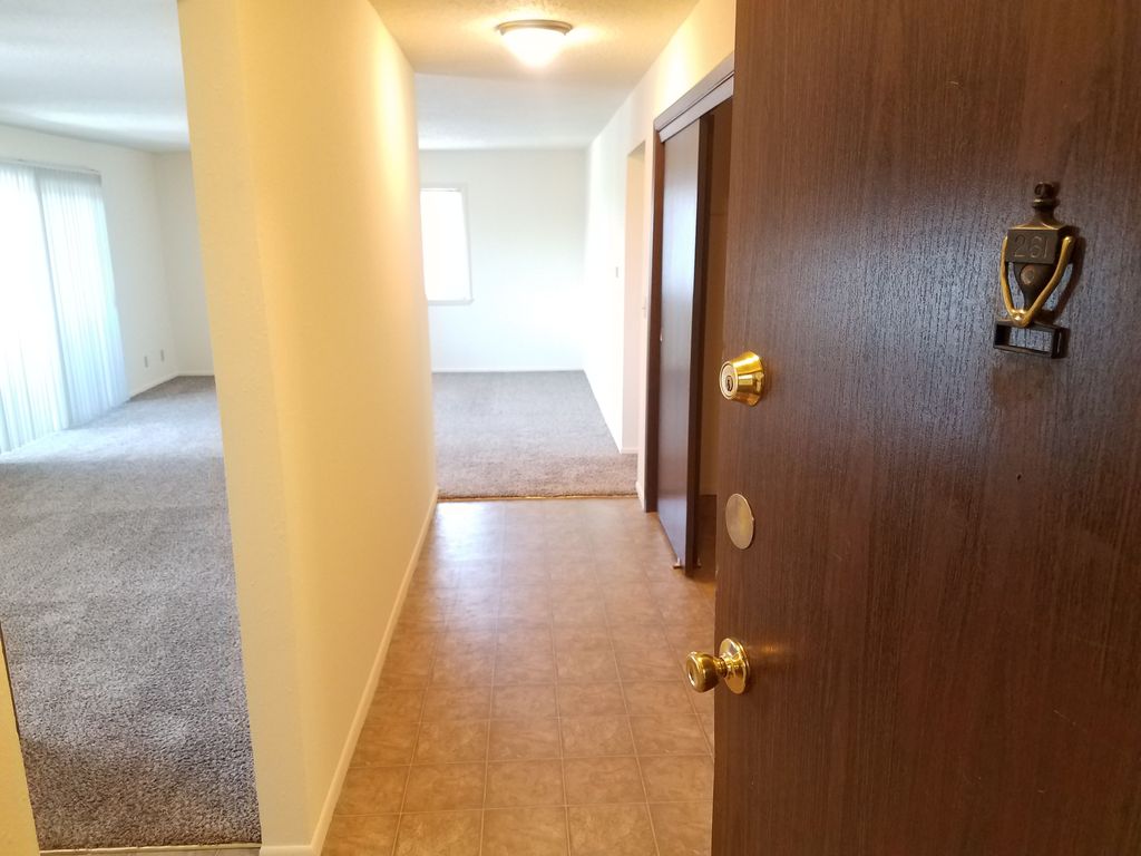 3300 E Kimberly Rd #96, Davenport, IA 52807 | Trulia