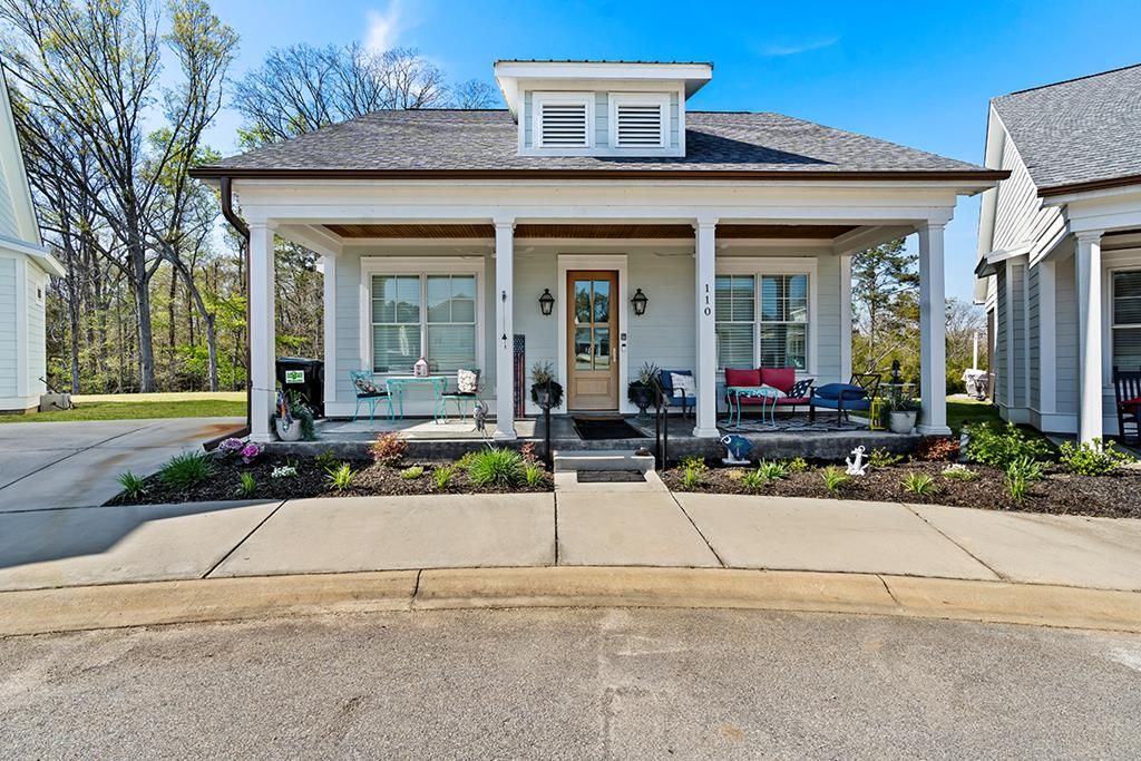 110 Cottage Ln, Greenwood, SC 29649 - See Est. Value, Schools & More