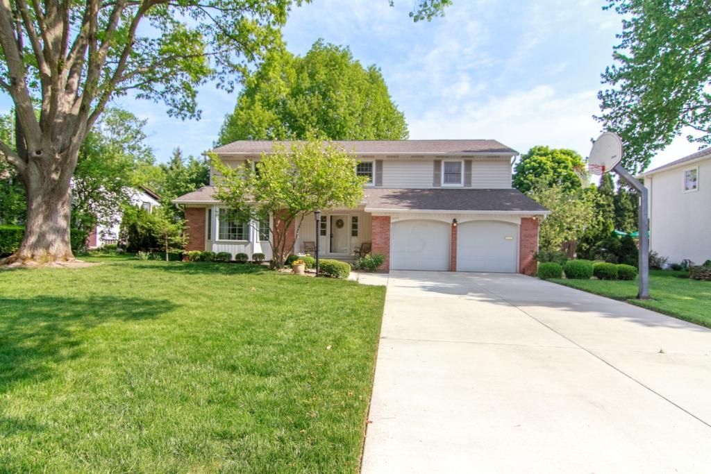 1250 Carron Dr, Columbus, OH 43220 - See Est. Value, Schools & More