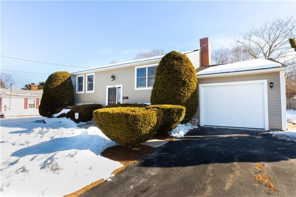 138 Walnut Hill Rd, Woonsocket, RI 02895 | Trulia