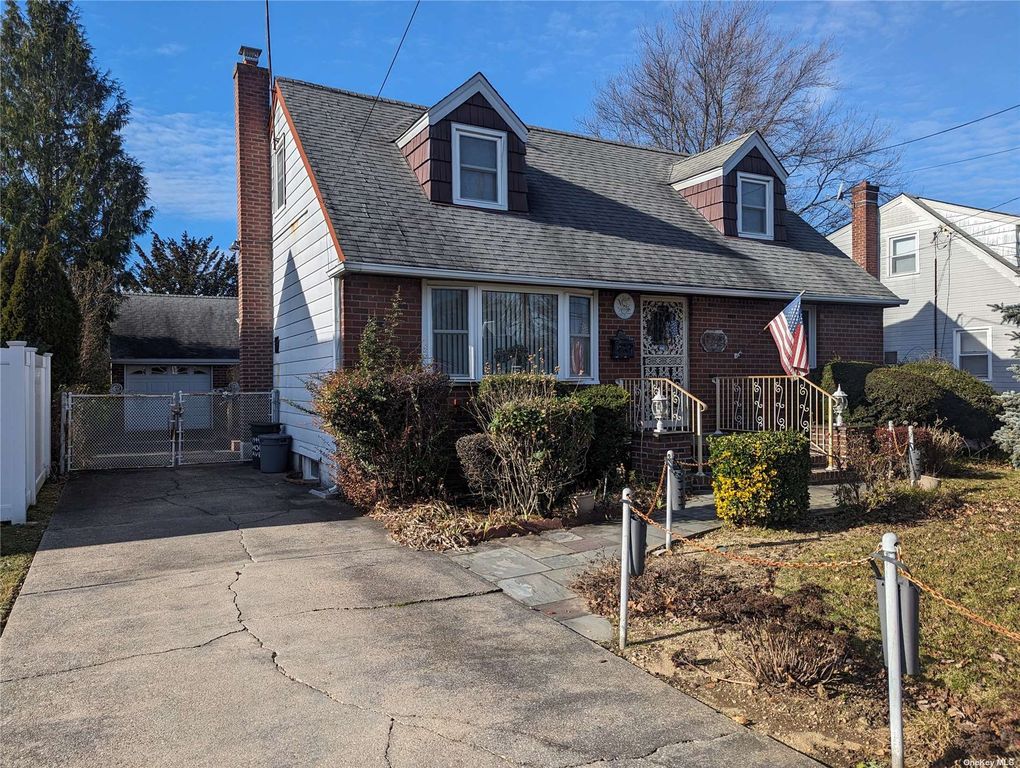 1444 Rhode Avenue, Merrick, NY 11566 - See Est. Value, Schools & More