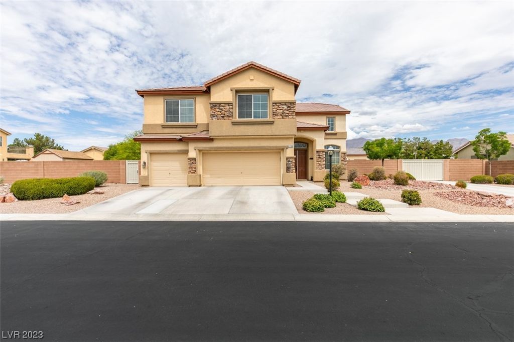 6298 Iginlas Goal Ave, Las Vegas, NV 89131 - See Est. Value, Schools & More