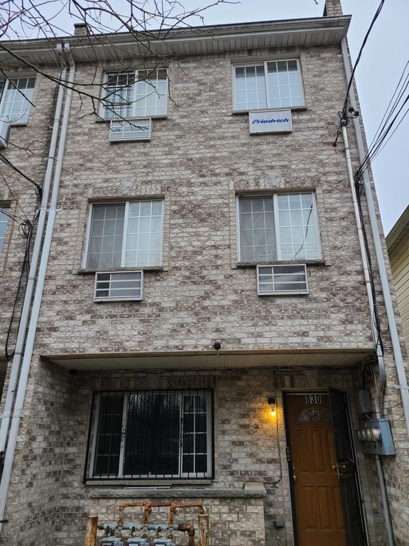 3307 Fish Ave, Bronx, NY 10469 | Trulia