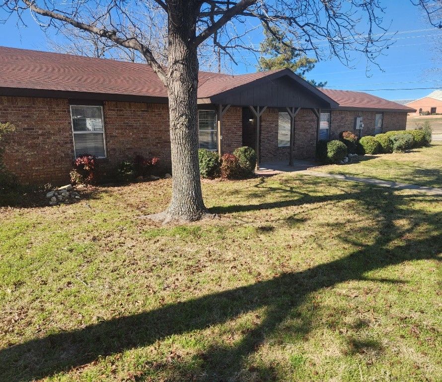 2606 S Garland St, Decatur, TX 76234 - See Est. Value, Schools & More