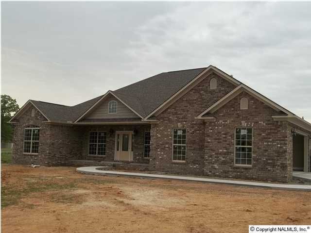 140 Little Creek Cir, Decatur, AL 35603 - See Est. Value, Schools & More