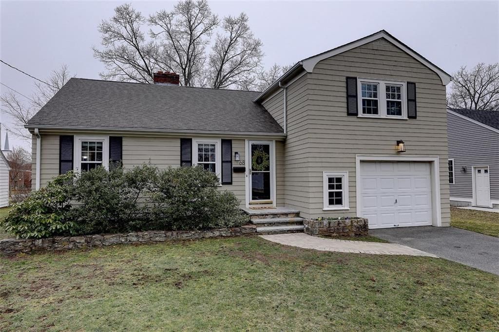68 Jay St, Rumford, RI 02916 - See Est. Value, Schools & More