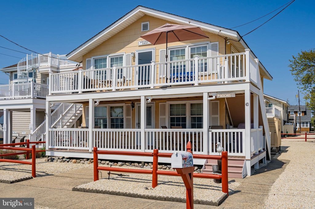 43 N 9th St, Surf City, NJ 08008 - See Est. Value, Schools & More