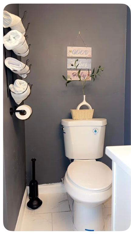 41 Yale St, Inwood, NY 11096 - See Est. Value, Schools & More