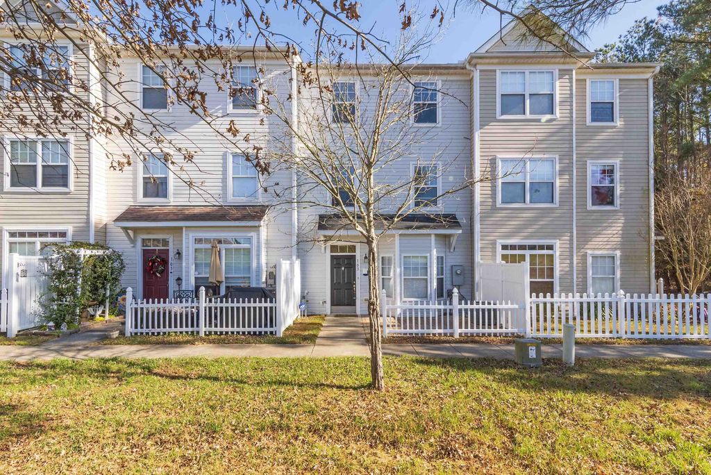 8631 Neuse Club Ln #103, Raleigh, NC 27616 - See Est. Value, Schools & More