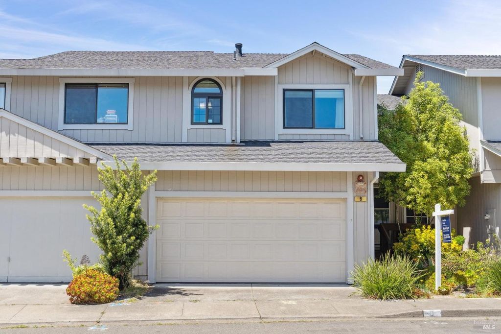 9 Pinewood Lane, Novato, CA 94947 - See Est. Value, Schools & More