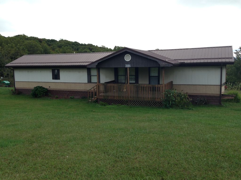 1984 14x70 Nashua Mobile Home, Castlewood, VA 24224 - See Est. Value ...