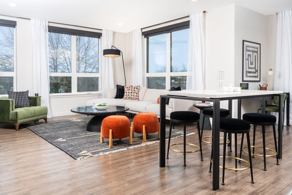 16502 Cleveland St #5481678, Redmond, WA 98052 - See Est. Value ...