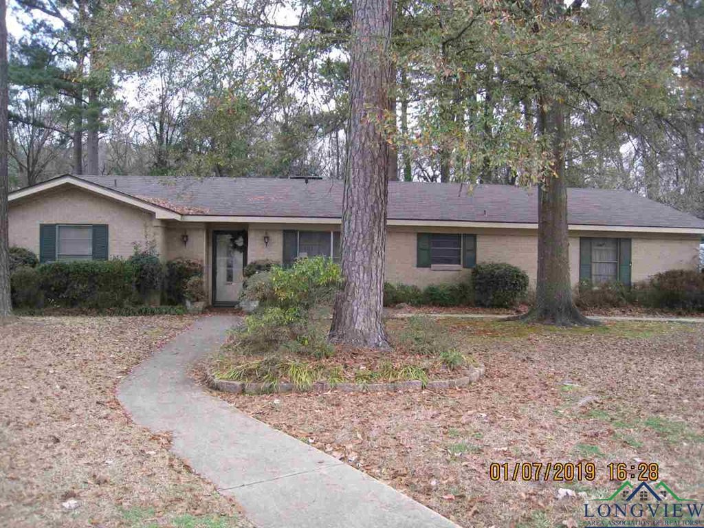 1820 Rodden St, Longview, TX 75604 - See Est. Value, Schools & More