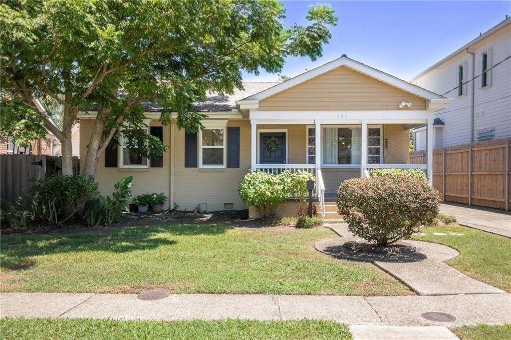 525 Ridgeway Dr, Metairie, LA 70001 - See Est. Value, Schools & More