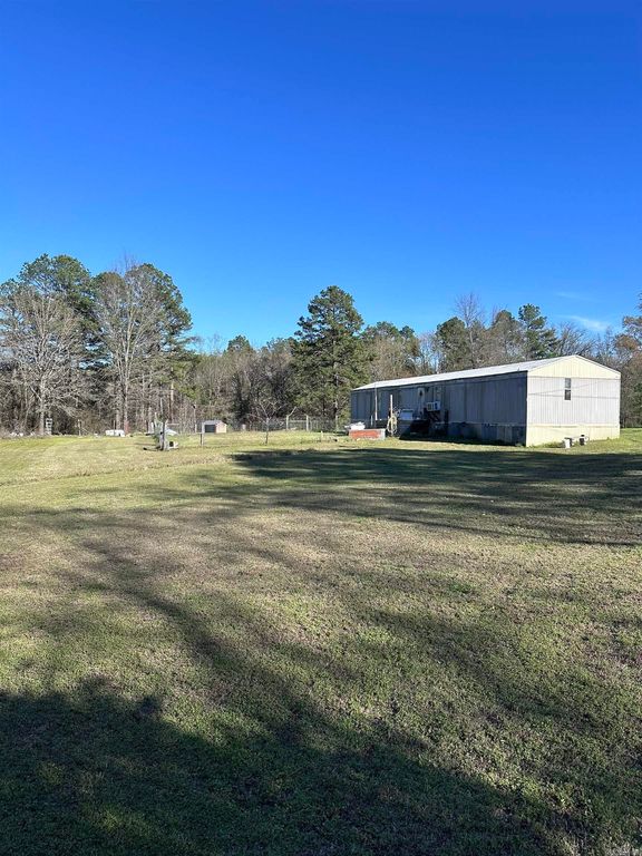 318 Hunters Rd, Center Ridge, AR 72027 | MLS# 24010320 | Trulia