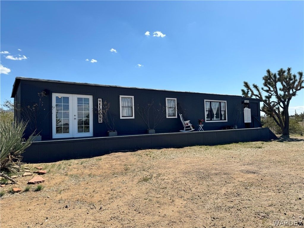 18660 N Revena Dr, Dolan Springs, AZ 86441 - See Est. Value, Schools & More