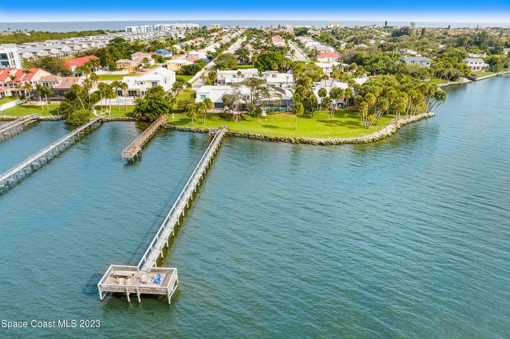 404 La Costa St, Melbourne Beach, FL 32951 | MLS# 981899 | Trulia