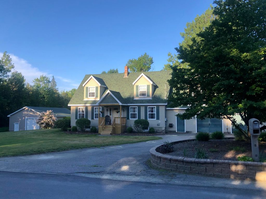 14 Ledgewood Drive, Glenburn, ME 04401 | Trulia