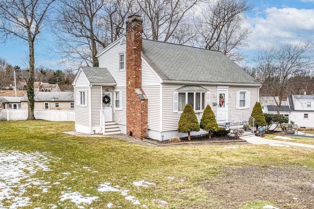 33 Wellman St, Auburn, MA 01501 - See Est. Value, Schools & More