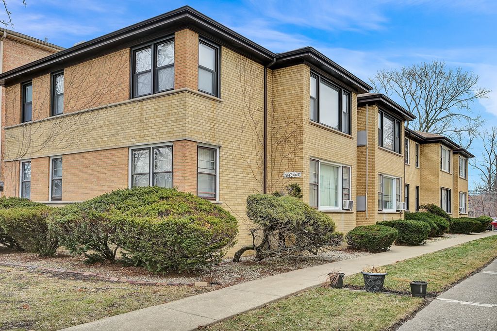 10607 S Hale - Chicago, IL | Trulia