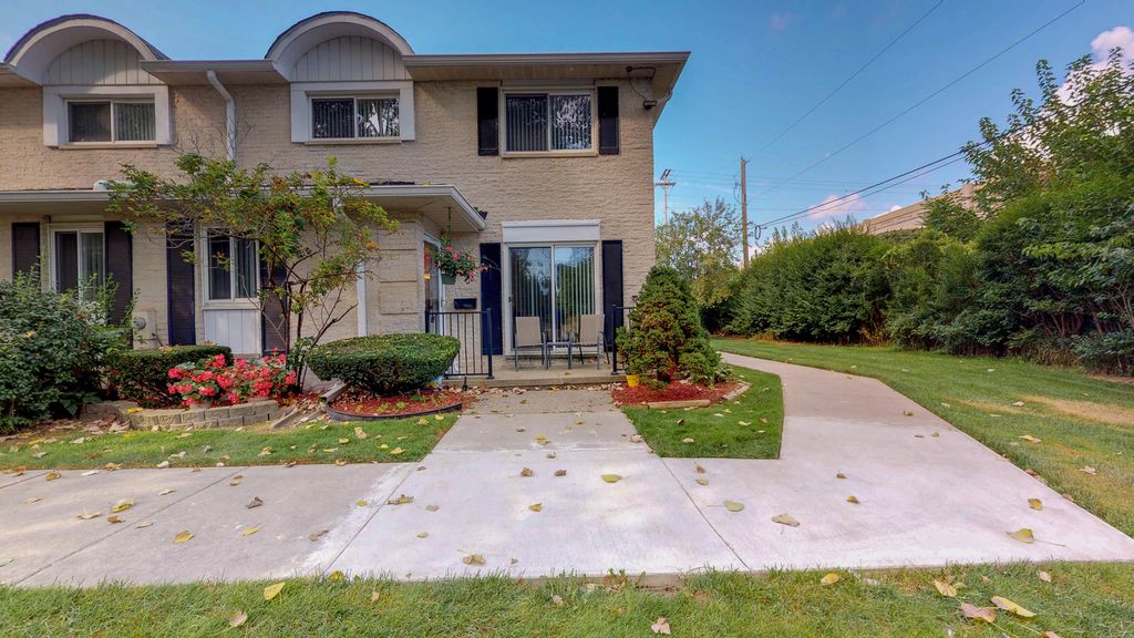 41967 Utica Rd, Sterling Heights, MI 48313 | Trulia