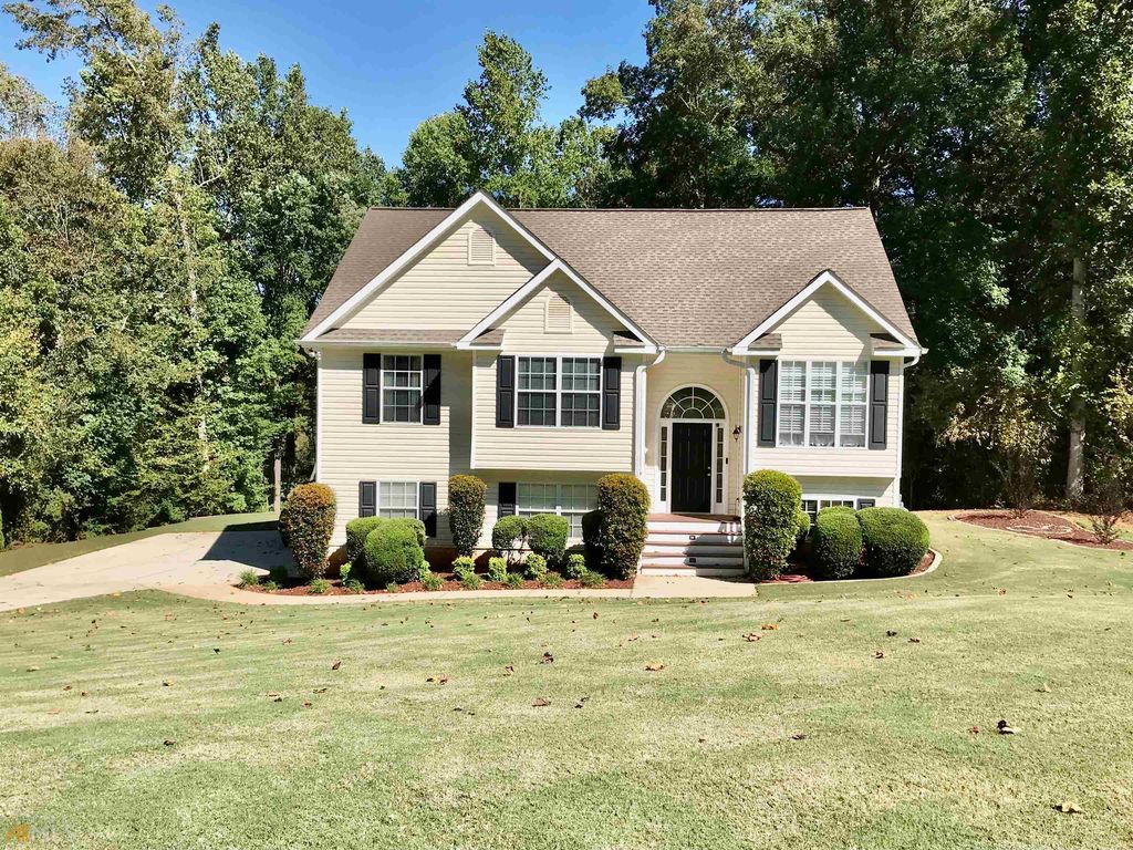 220 Ashley Woods Dr, Newnan, GA 30263 - See Est. Value, Schools & More