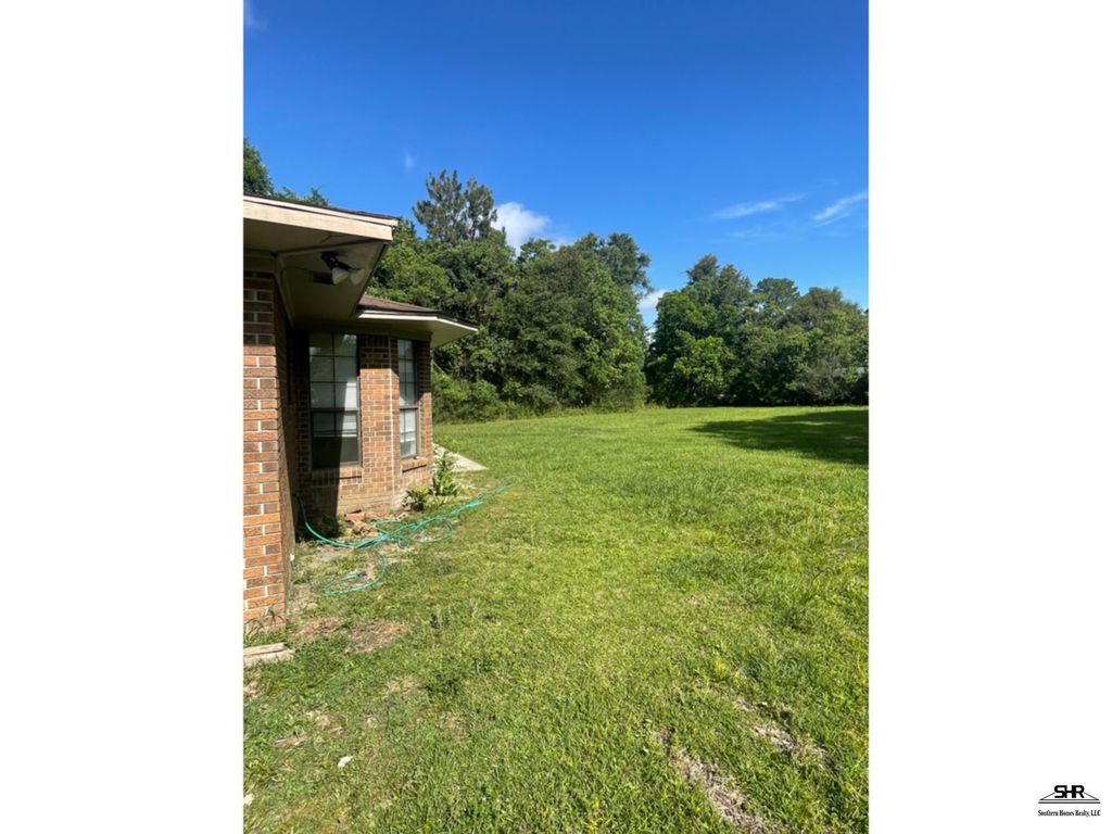 1080 Tate Rd, Cantonment, FL 32533 - See Est. Value, Schools & More