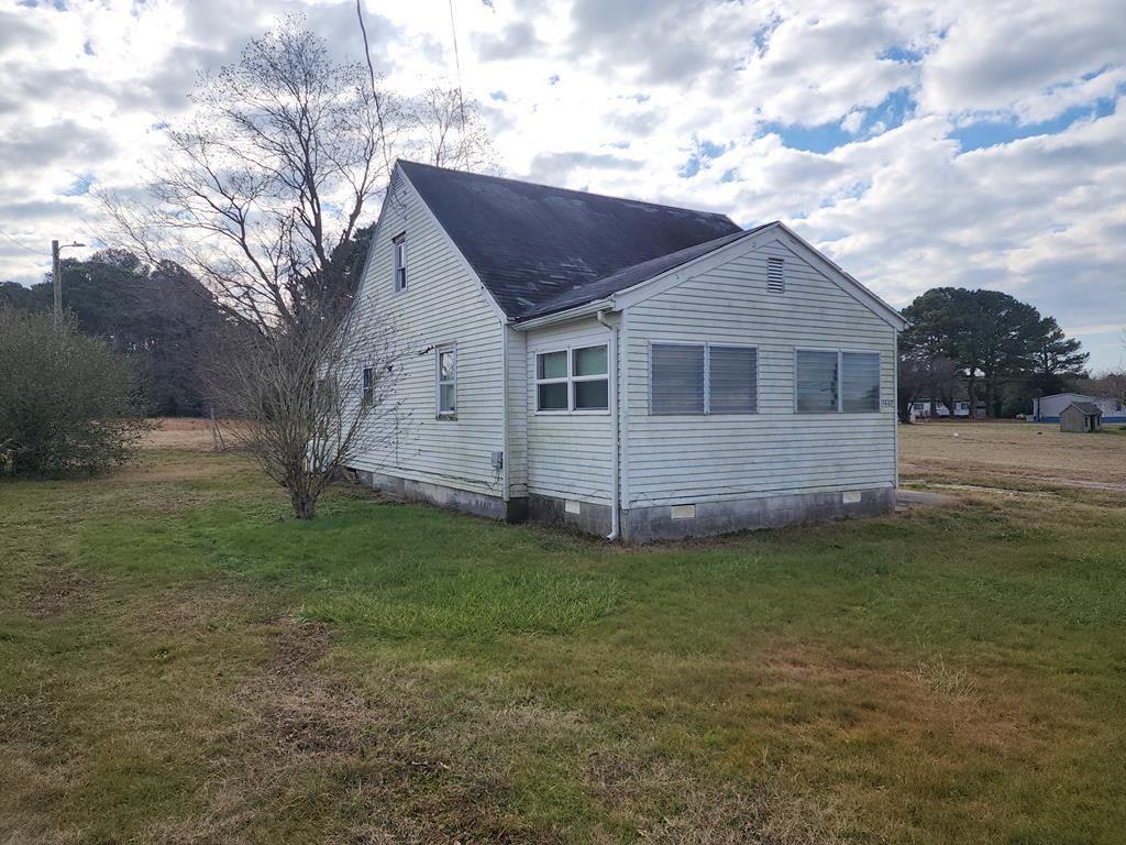 31447 Boston Rd, Painter, VA 23420 - See Est. Value, Schools & More