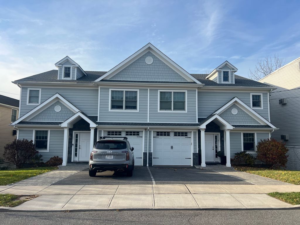 111 Lincoln Ave E #2, West Harrison, NY 10604 - See Est. Value, Schools ...