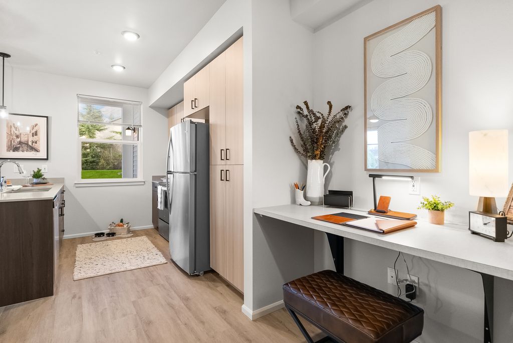 2192 SE Sedgwick Rd #E102, Pt Orchard, WA 98366 - See Est. Value ...