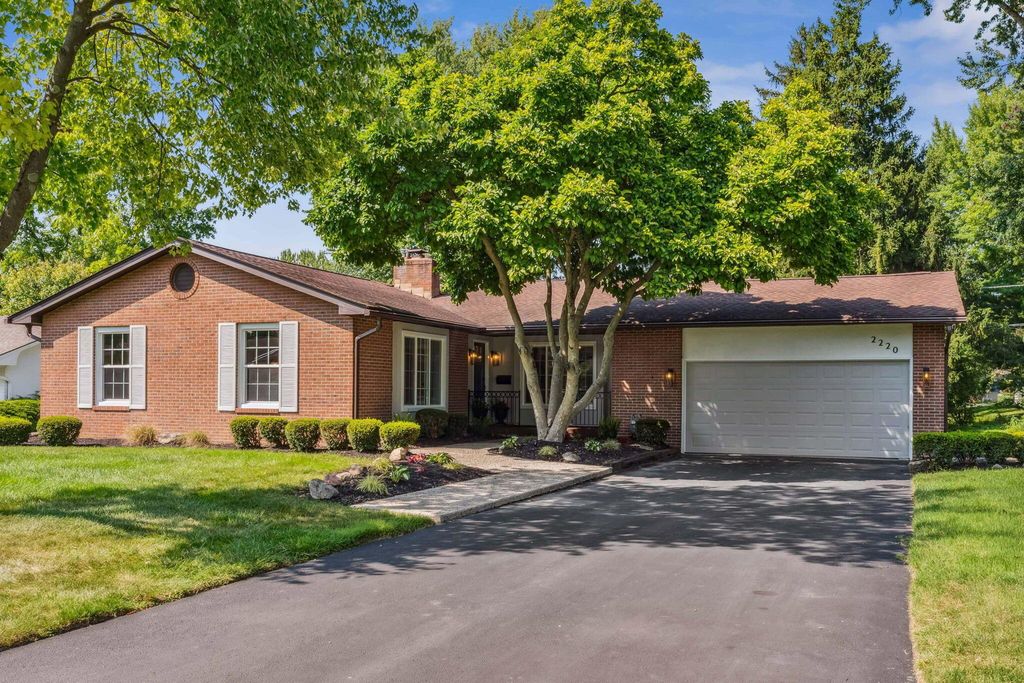 2220 Shoreham Rd, Columbus, OH 43220 - See Est. Value, Schools & More