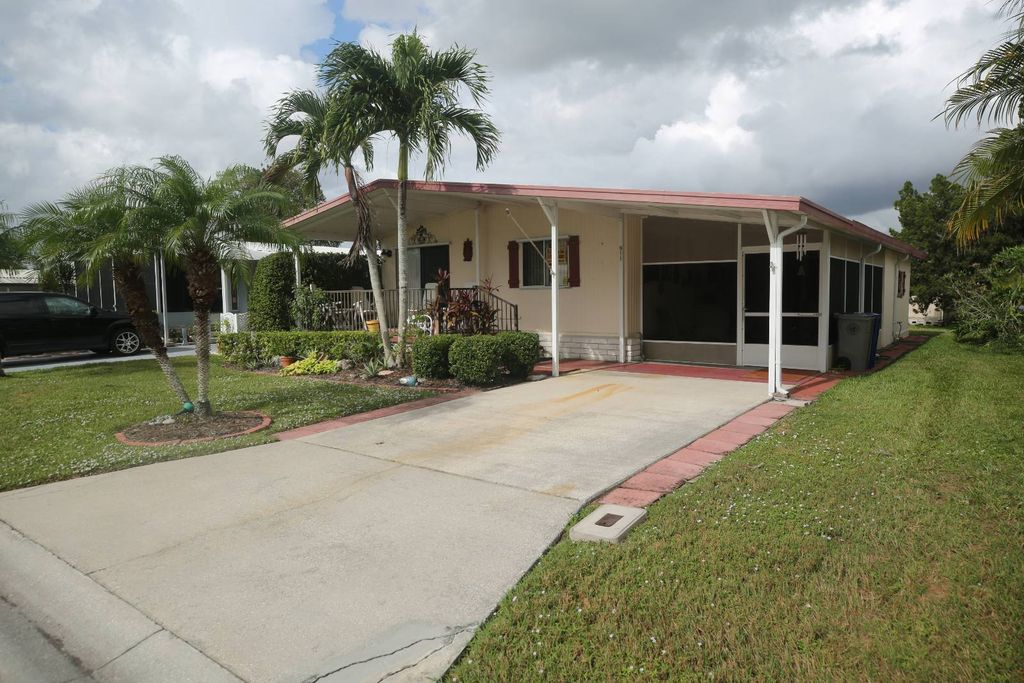 8775 20th St #911, Vero Beach, FL 32966 | MLS# 11225264 | Trulia