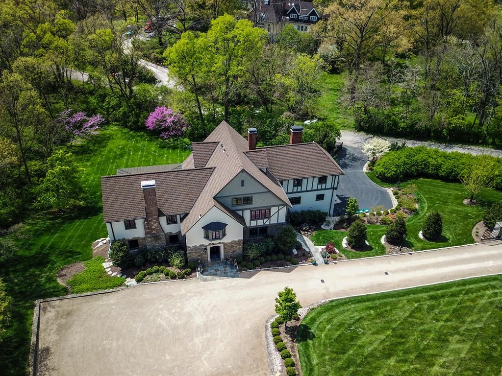 2363 Grandin Rd, Cincinnati, OH 45208 - See Est. Value, Schools & More