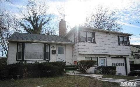 1411 Peninsula Blvd, Hewlett, NY 11557 - See Est. Value, Schools & More