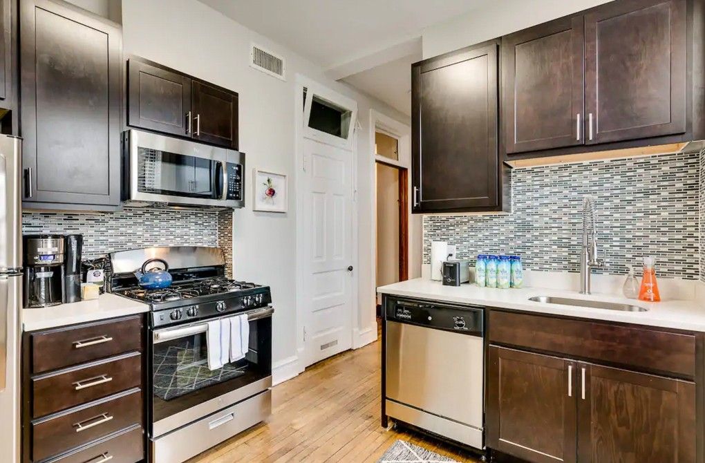 1250 W Grace St #2106775, Chicago, IL 60613 - See Est. Value, Schools ...