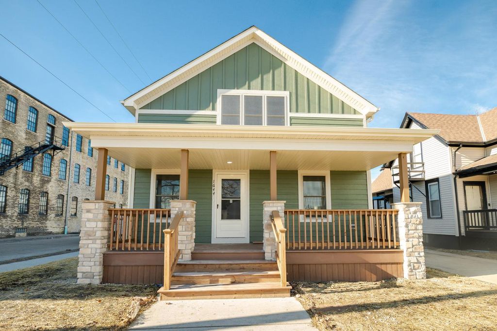 1644 South Memorial STREET, Racine, WI 53403 | MLS# 1947260 - Trulia ...