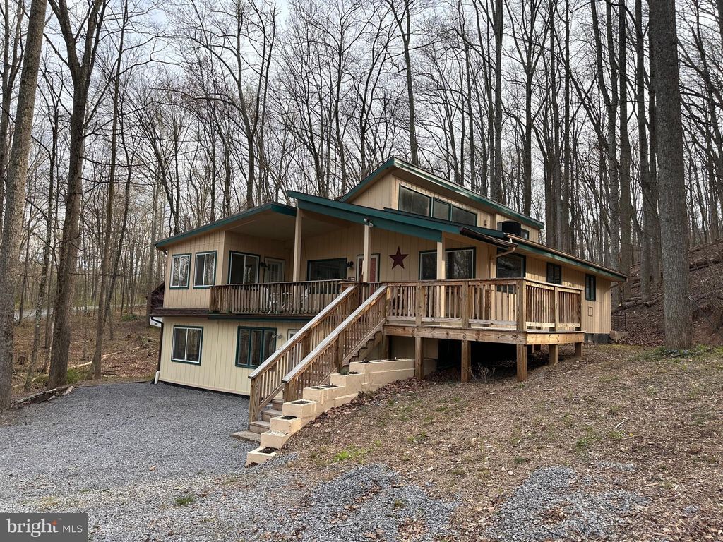 61 Dogwood Ln, Berkeley Springs, WV 25411 | MLS# WVMO2004312 | Trulia