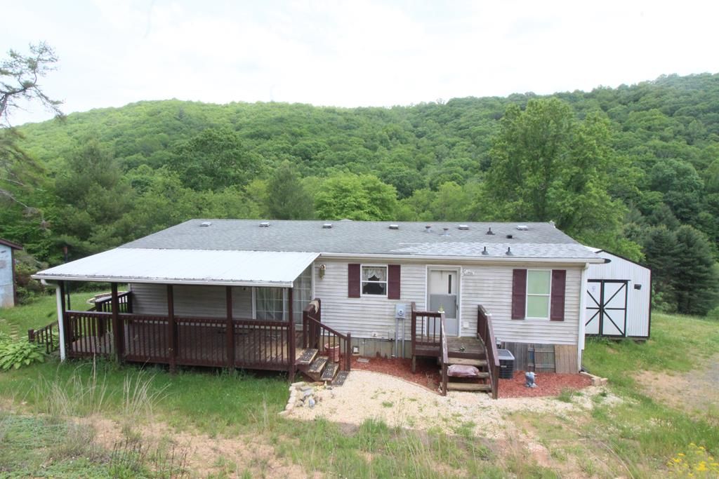 694 Heritage Rd, Woodlawn, VA 24381 | Trulia