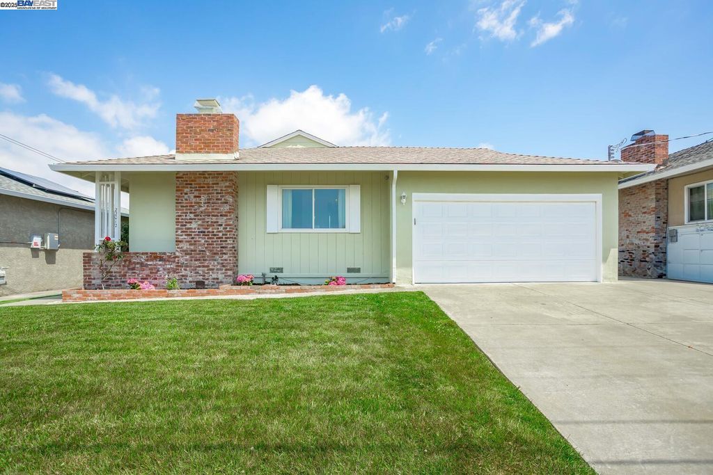 22012 Betlen Way, Castro Valley, CA 94546 - See Est. Value, Schools & More