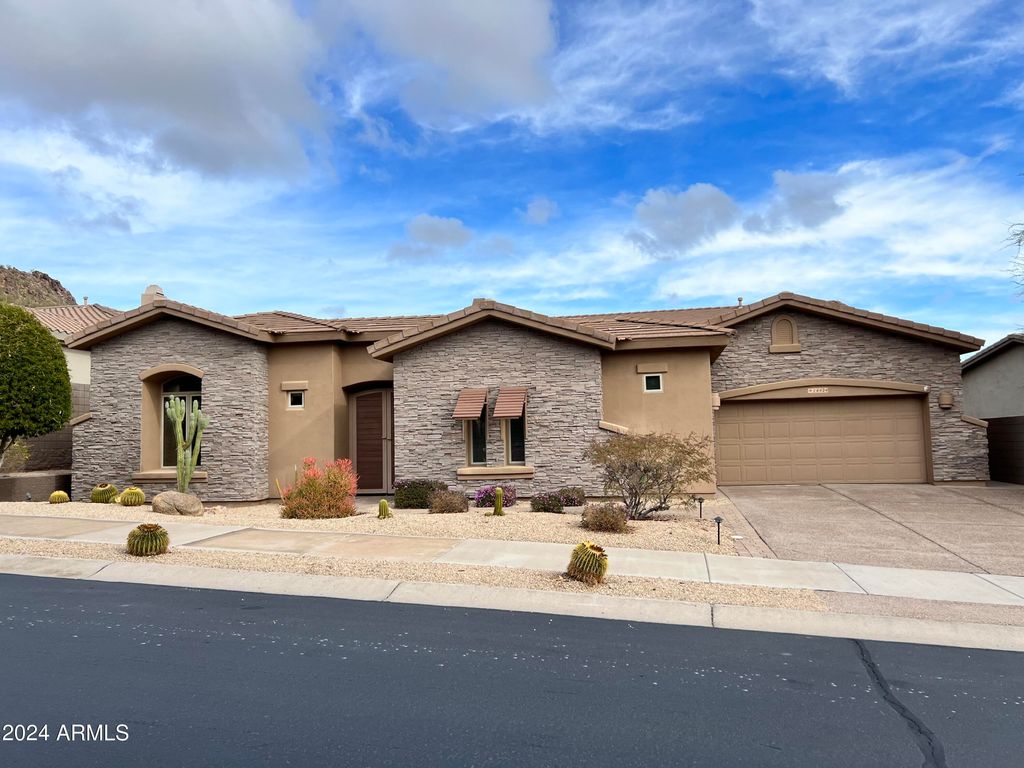 14424 E Charter Oak Dr, Scottsdale, AZ 85259 - See Est. Value, Schools & More