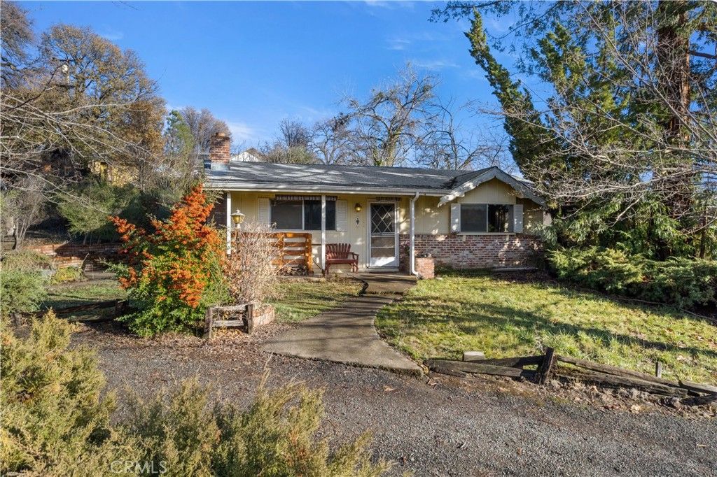 102 S Polk St, Lakeport, CA 95453 - See Est. Value, Schools & More