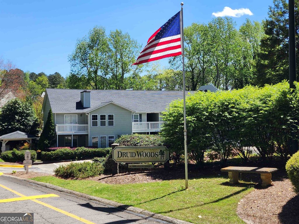 2009 Brian Way, Decatur, GA 30033 - See Est. Value, Schools & More