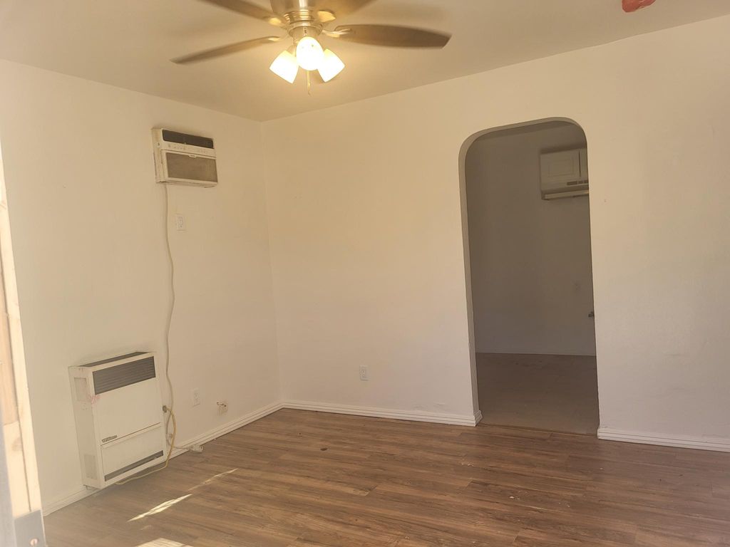 1307 Shasta Dr - Bakersfield, CA | Trulia