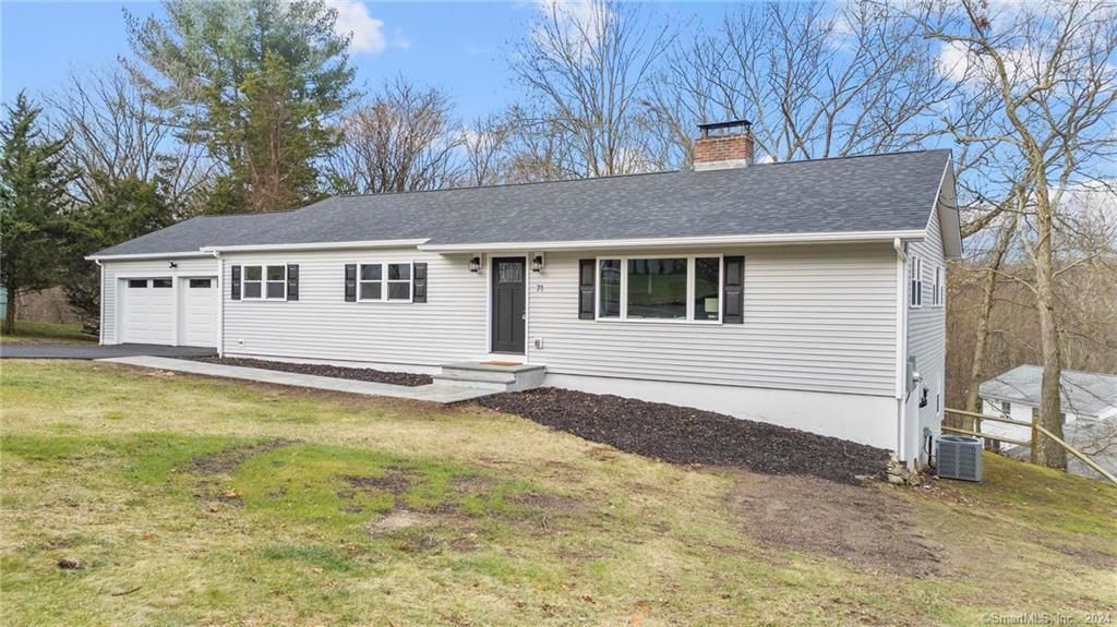 71 Hitching Post Lane, Fairfield, CT 06824 - See Est. Value, Schools & More