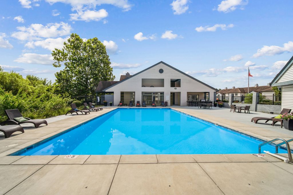 6612 Eagle Pointe Dr N #19-2C, Indianapolis, IN 46254 - See Est. Value ...