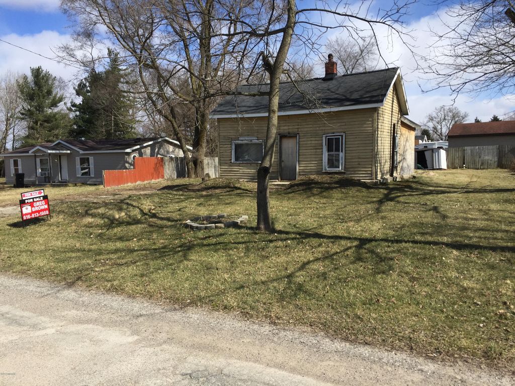 168 Parsonage St, Saranac, MI 48881 - See Est. Value, Schools & More