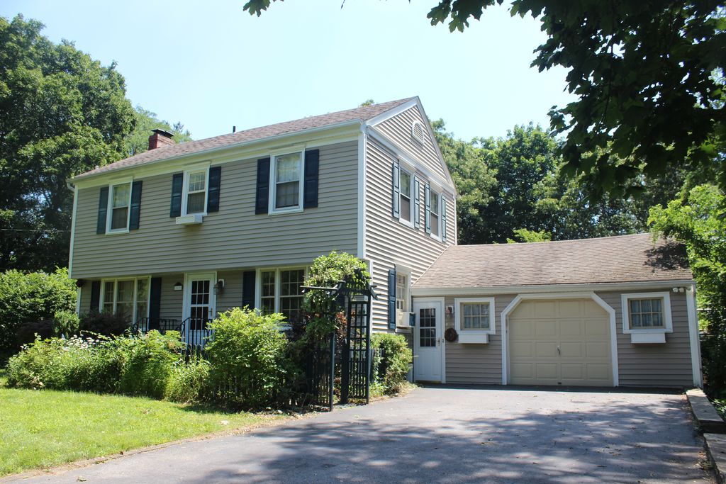 162 Overocker Rd, Poughkeepsie, NY 12603 - See Est. Value, Schools & More