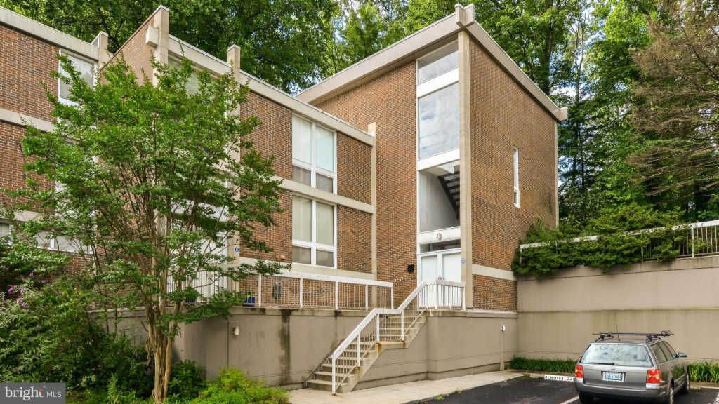 11533 Hickory Cluster, Reston, VA 20190 | Trulia